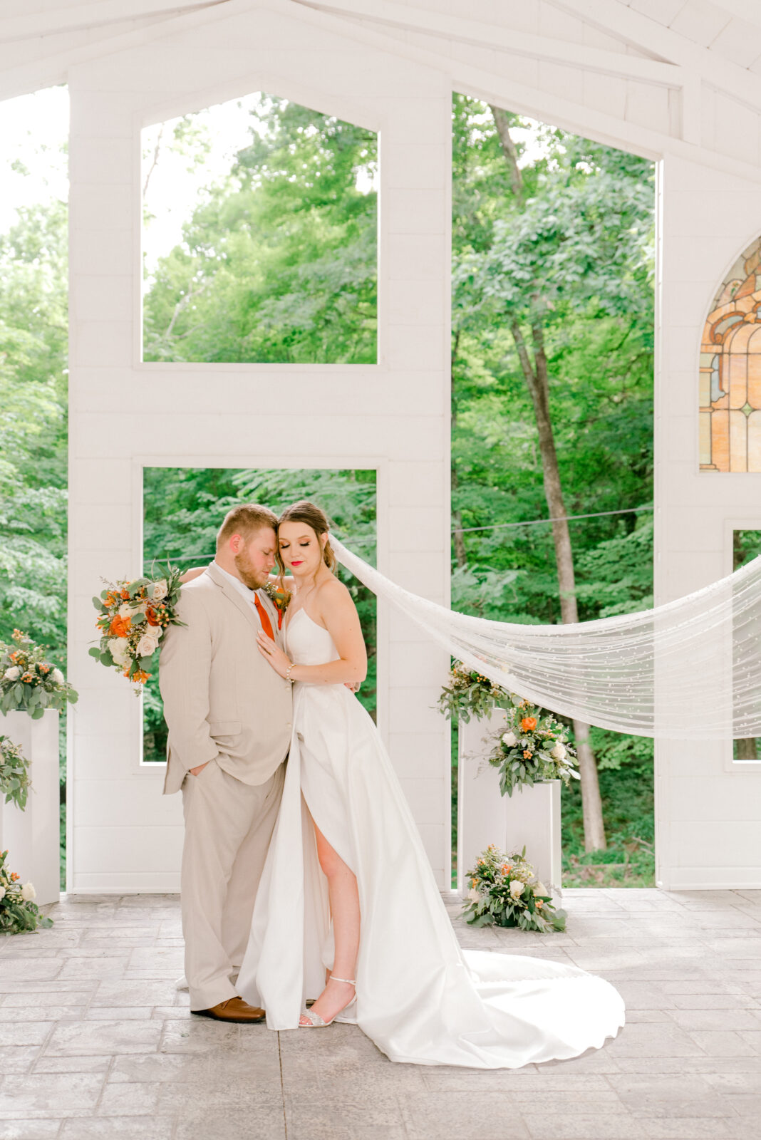 Valley Falls Event Center Wedding - Lauren & Trace ...