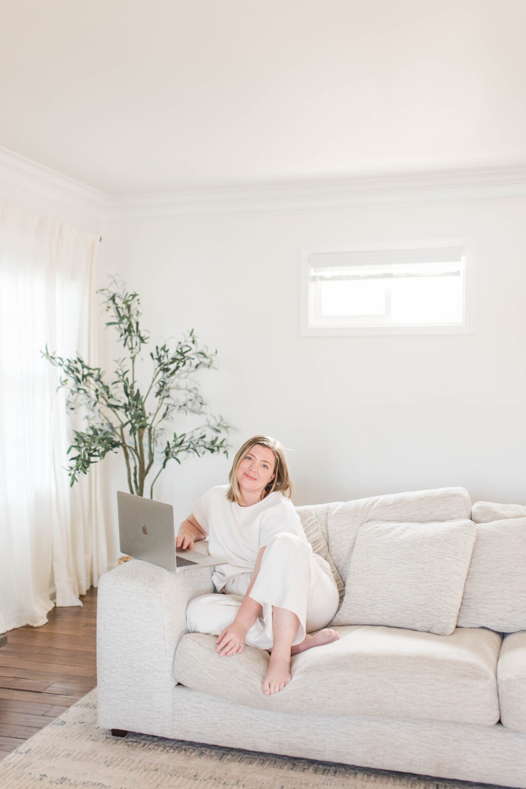 A Pittsburgh Farm Wedding - Sarah & Cole - meredithbrookephotography.com