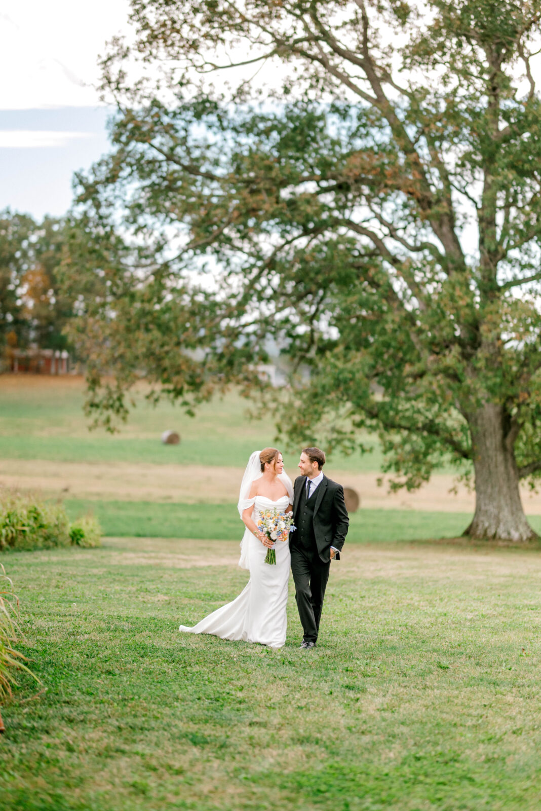 Valley Falls Event Center Wedding - Lauren & Trace ...